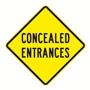 CONCEALED ENTRANCES SIGN ALUMINIUM 600 x 600 Class 1